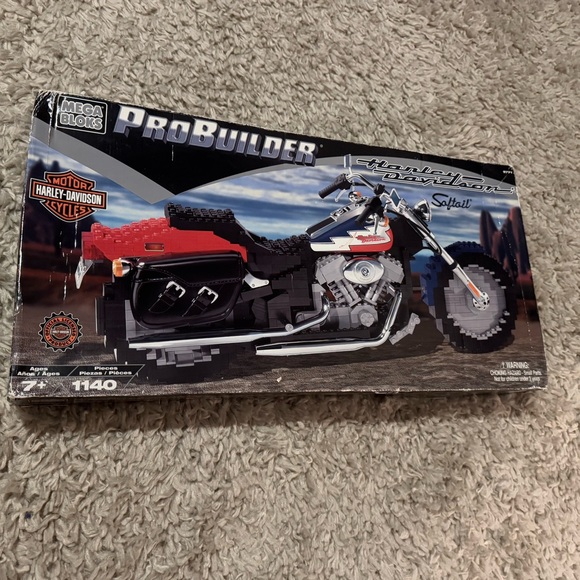 Mega Bloks | Toys | Mega Bloks Probuilder Harley Davidson Softail ...